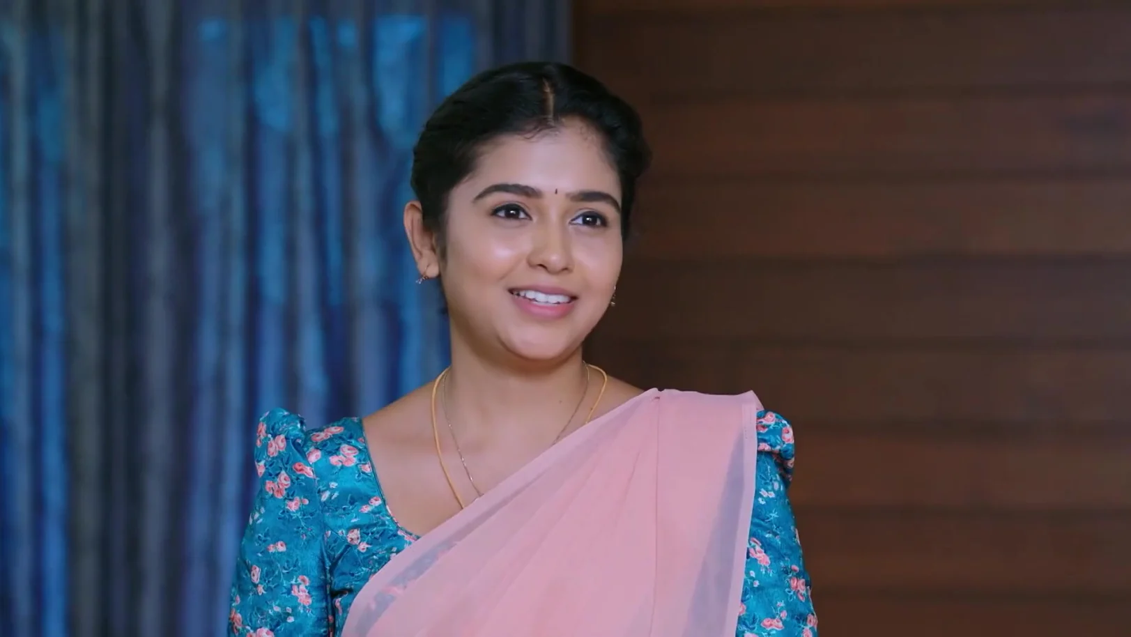 Rajakumari TV Serial Online - Watch Latest Show Episodes on ZEE5