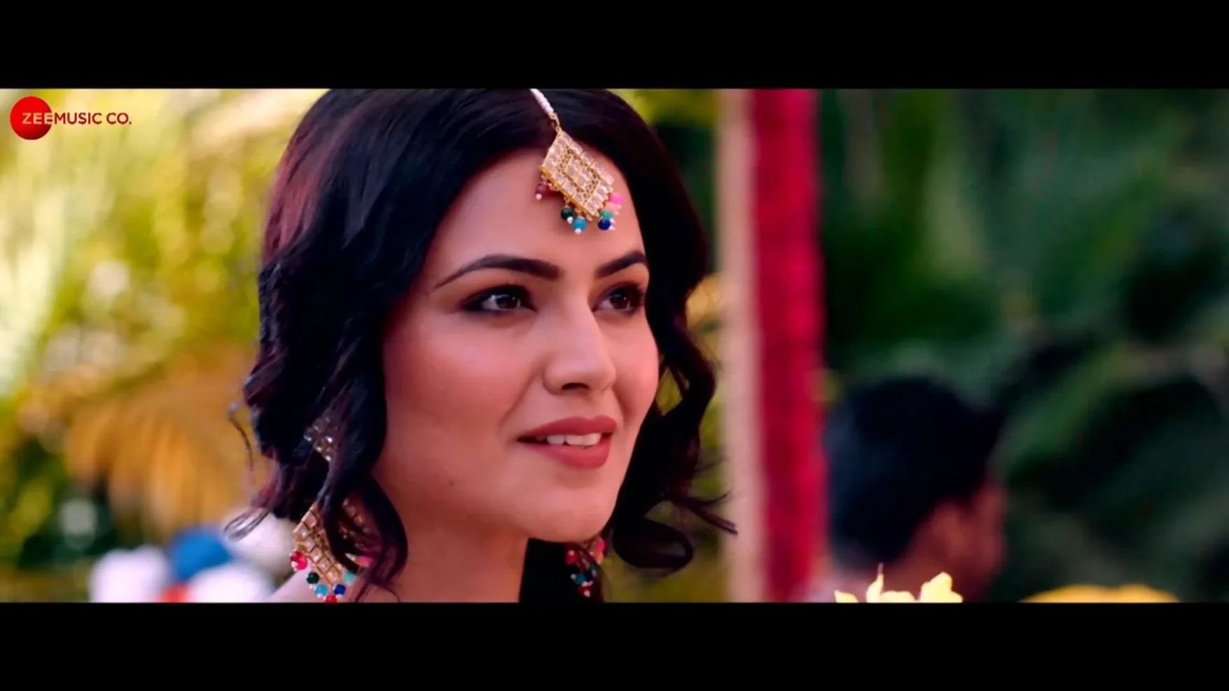 Watch Chhalle Mundiyan Title Song Full Music Video Song Online in HD | ZEE5