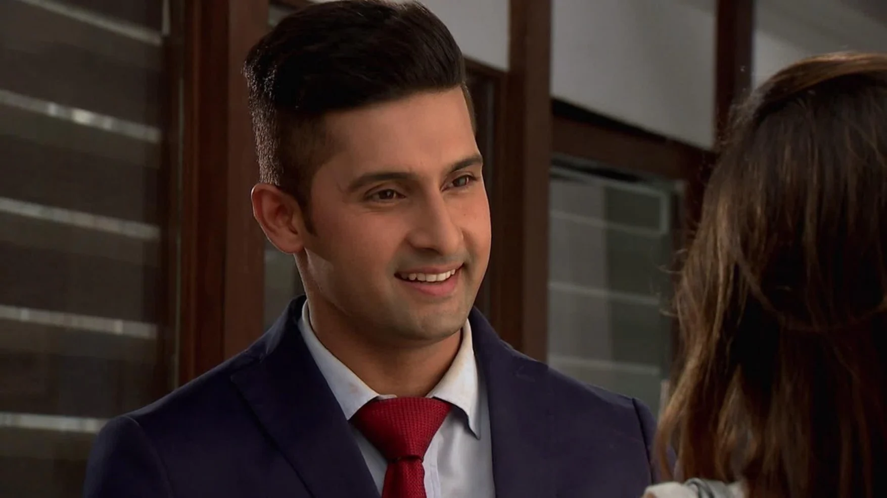 Watch Jamai Raja TV Serial 5th June 2015 Full Episode 221 Online on ZEE5