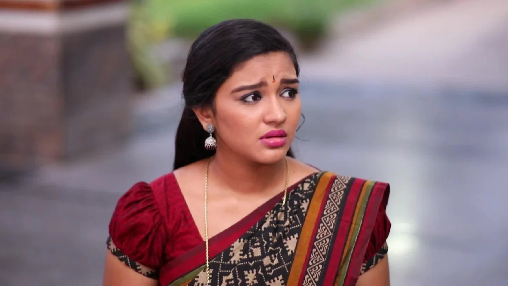 Watch Sembaruthi TV Serial 21st November 2018 Full Episode 327 Online ...