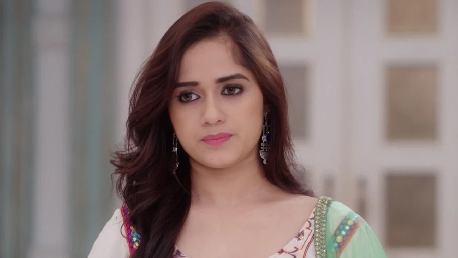 Watch Aap Ke Aa Jane Se TV Serial 10th January 2019 Full Episode 253 Online on ZEE5