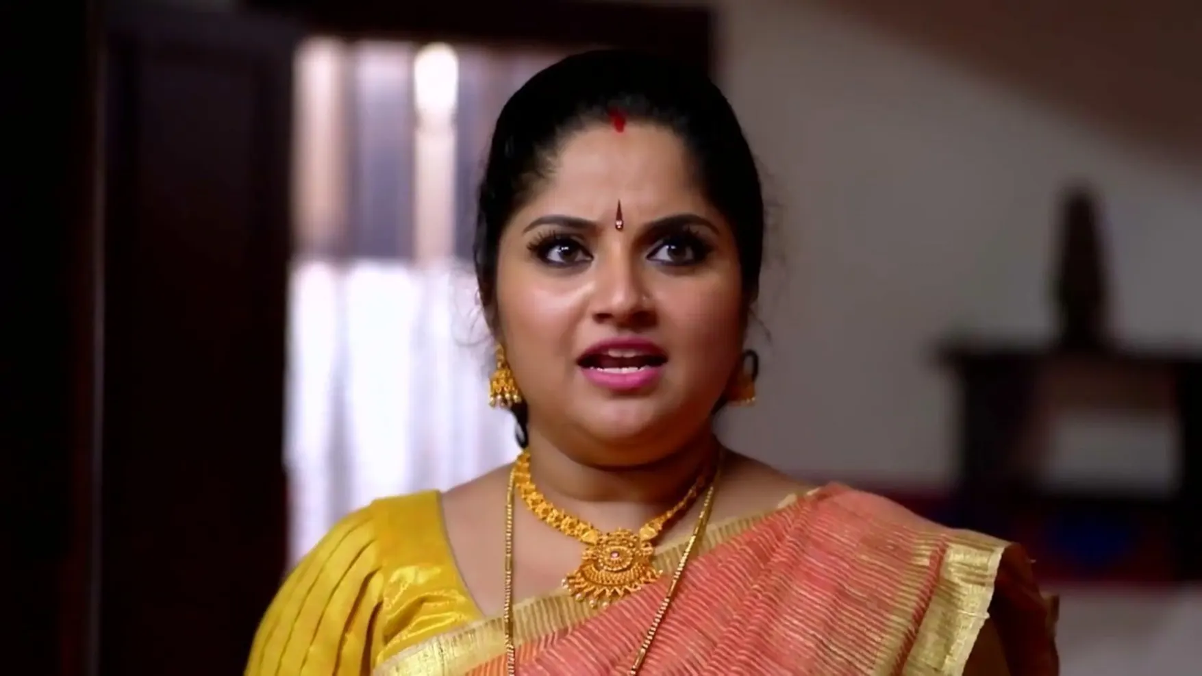 Watch Rajeshwari Searches Sharada’s House | Kudumbashree Sharada ...