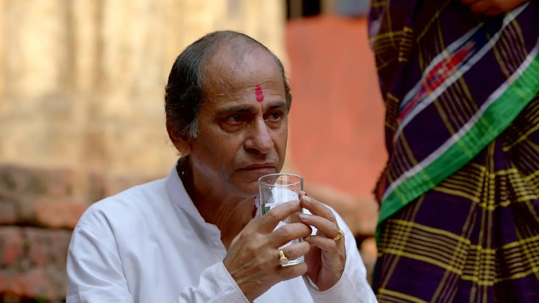 Watch Shwetkali Season 1 E8 - Case Closed? online in HD on ZEE5