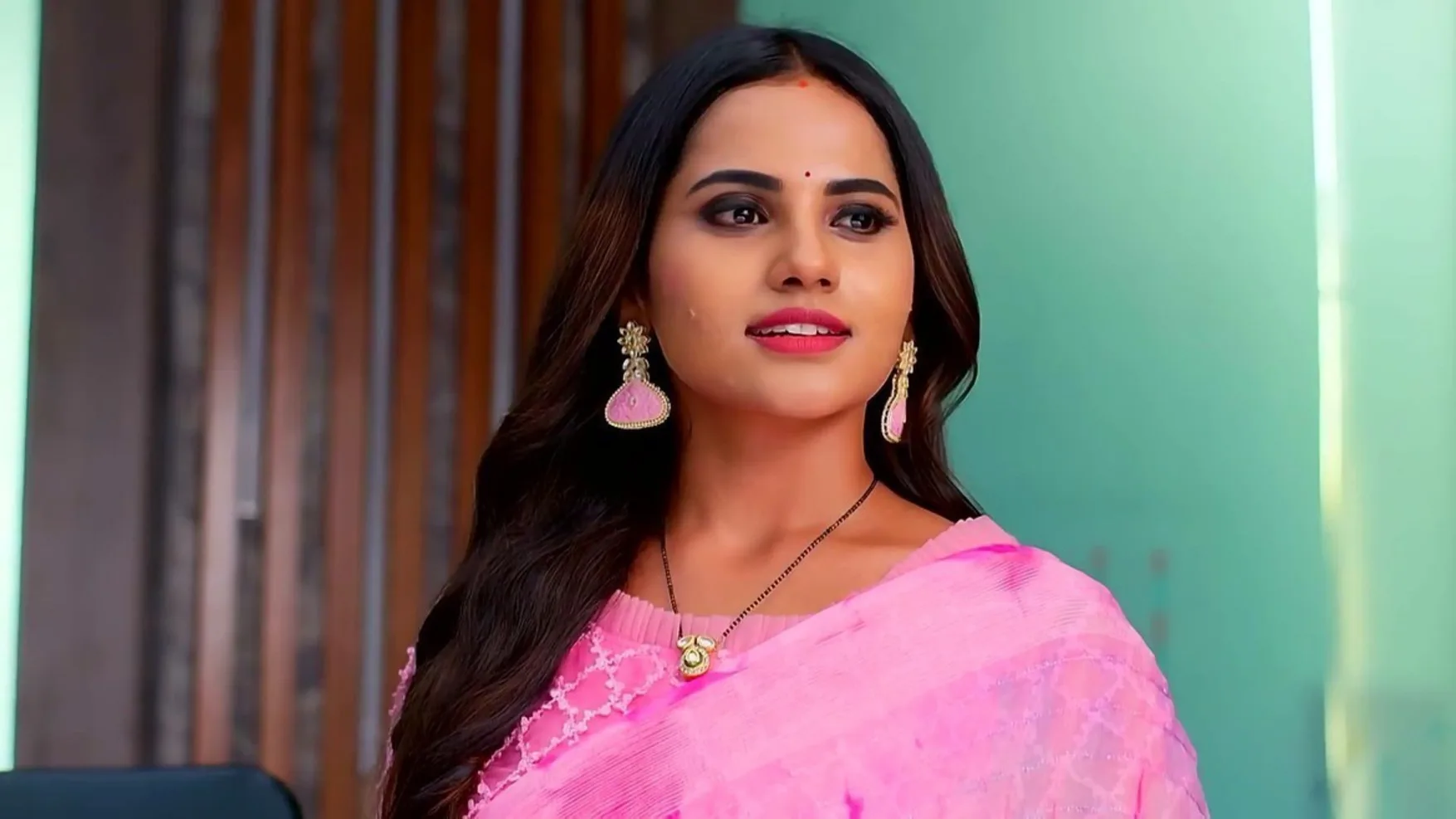 Watch Anjali Surprises Arya | Prema Entha Madhuram Prema Entha Maduram ...