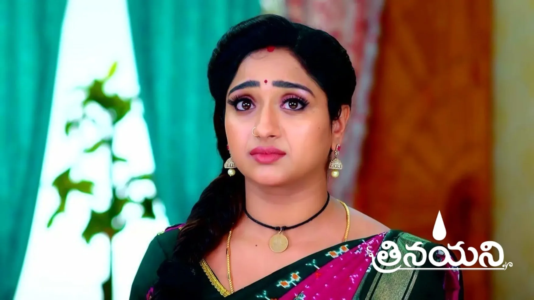 Watch Trinayani TV Serial 3rd August 2023 Full Episode 996 Online on ZEE5