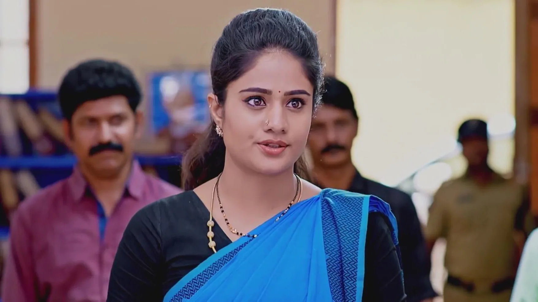 Watch Radhamma Kuthuru TV Serial Webisode of 19th March 2024 Online on ZEE5