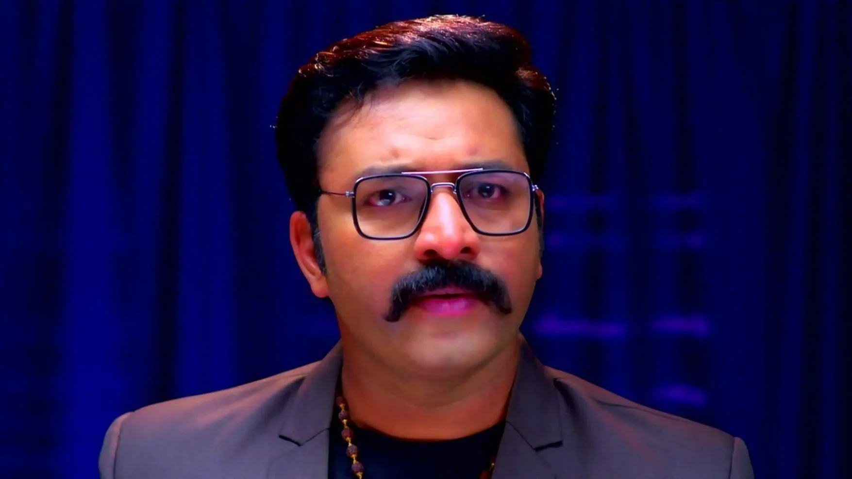 Watch Mrs. Hitler TV Serial 8th December 2021 Full Episode 178 Online ...