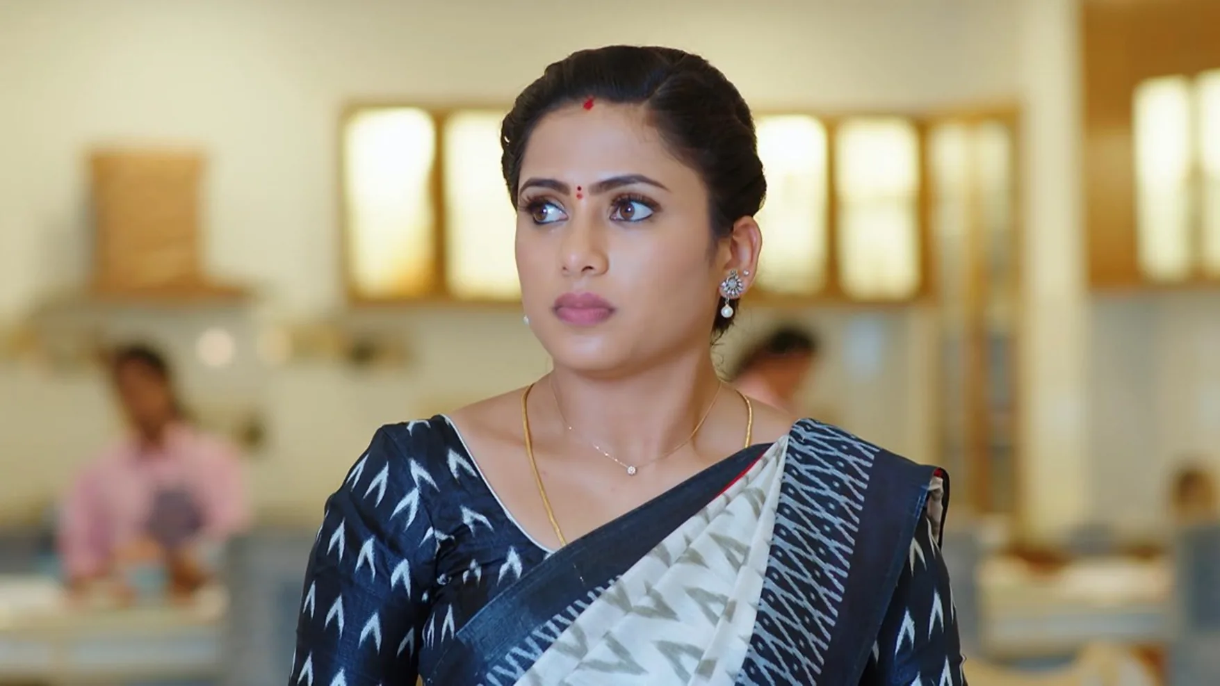 Watch No.1 Kodalu TV Serial 4th September 2021 Full Episode 472 Online on ZEE5