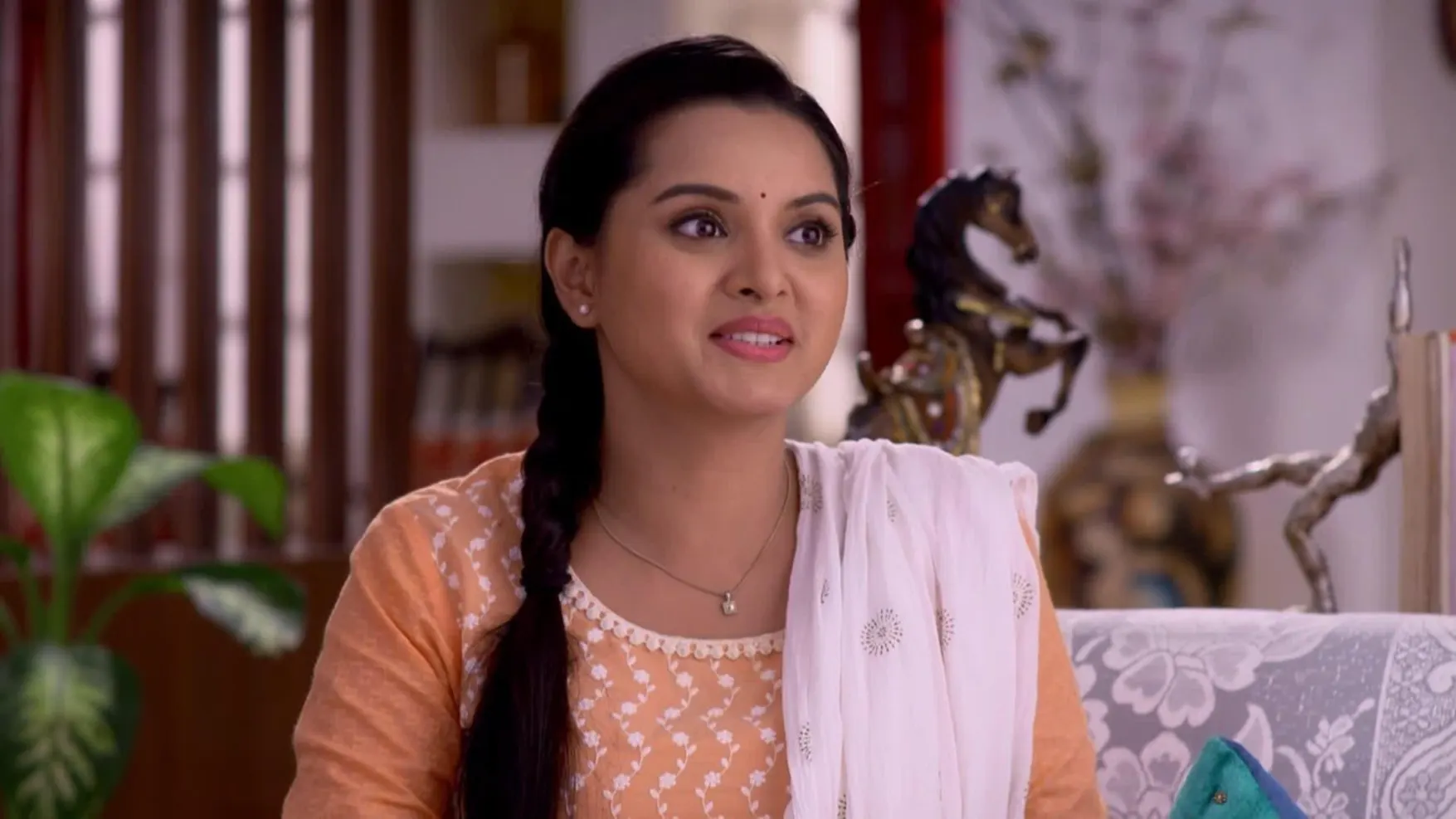Watch Aamhi Doghi TV Serial 26th July 2018 Full Episode 28 Online on ZEE5