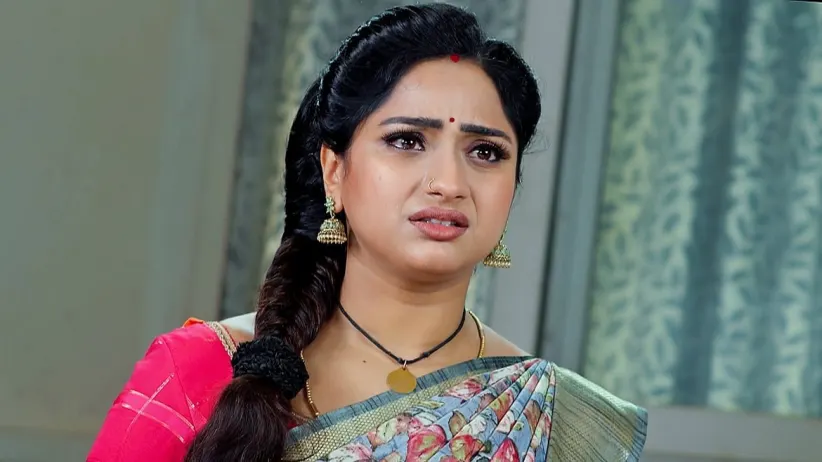 Watch Trinayani TV Serial 31st July 2024 Full Episode 1305 Online on ZEE5