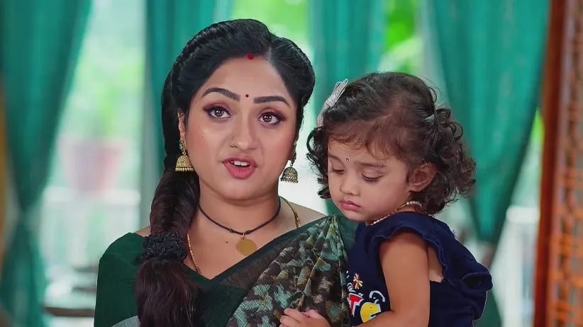 Watch Trinayani TV Serial 5th November 2024 Full Episode 1133 Online on ...