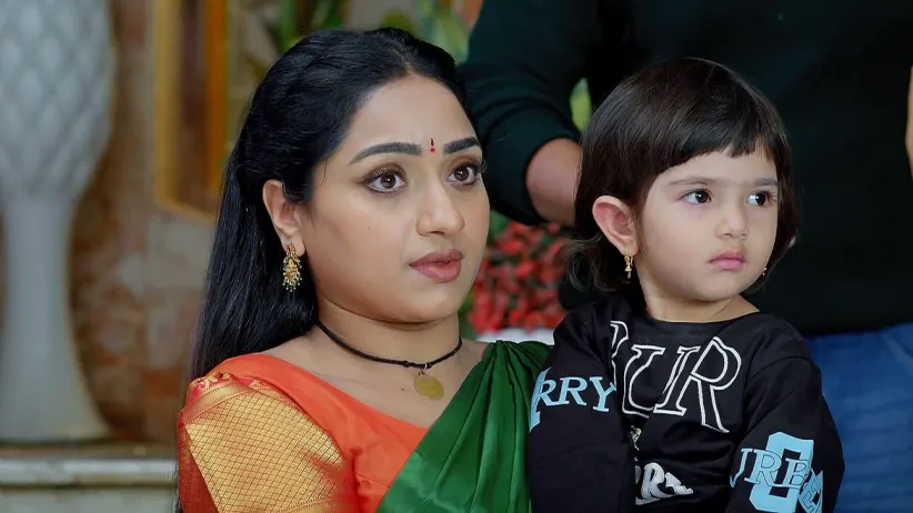 Watch Trinayani TV Serial 6th December 2024 Full Episode 1421 Online on ...