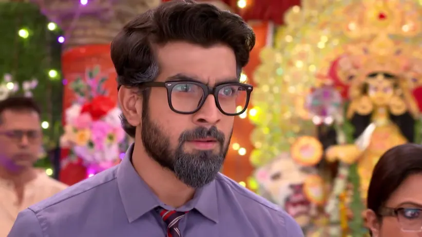 Watch Jagadhatri TV Serial 10th November 2025 Full Episode 1167 Online ...