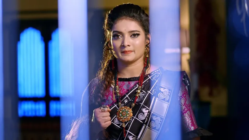 Watch Inti Guttu TV Serial 31st August 2021 Full Episode 236 Online on ZEE5