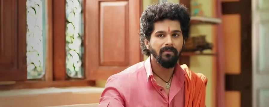 Watch Lakhat Ek Amcha Dada Latest Episodes Online Exclusively on ZEE5